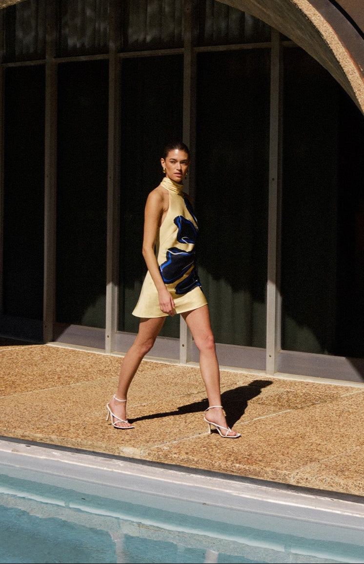 Rebecca Vallance - Indigo Bloom Mini – Avanti Play